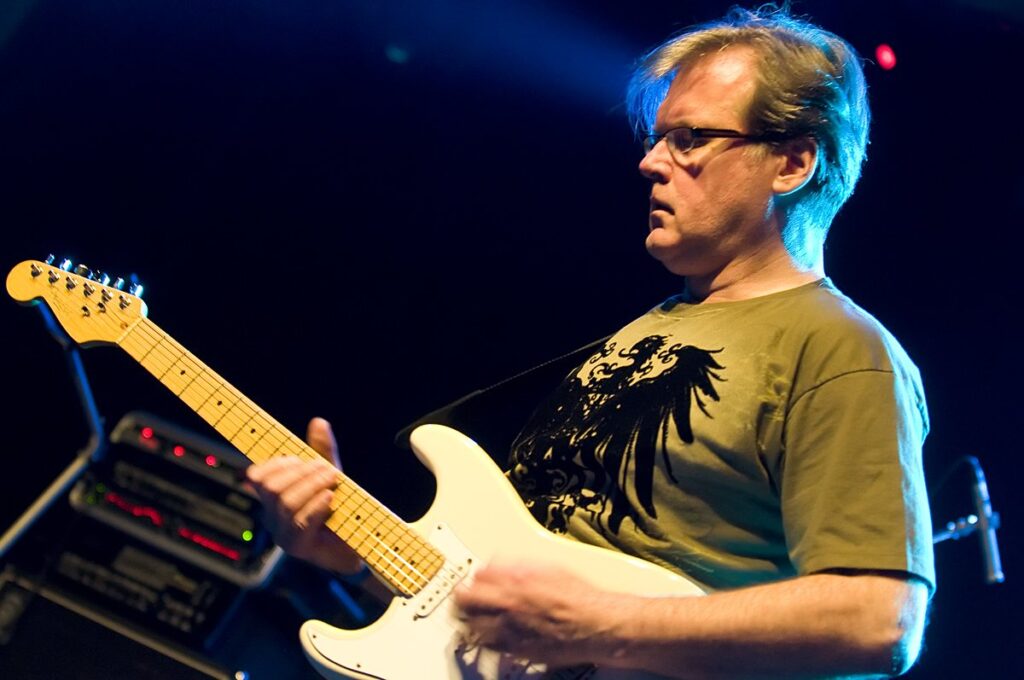 MUUSIKUD MUUSIKAST: Andres Põldroo – kitarrilegend – Ajakiri KITARR